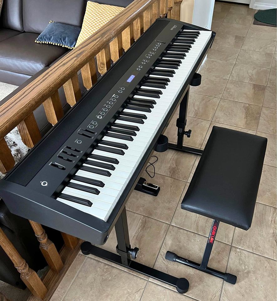 Roland FP-60X Review [After Close Testing]