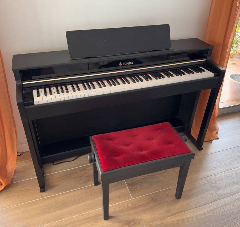 Donner DDP-400 Review [After Careful Analysis]